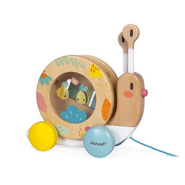 WOODEN PULL-ALONG SNAIL | Cazaar